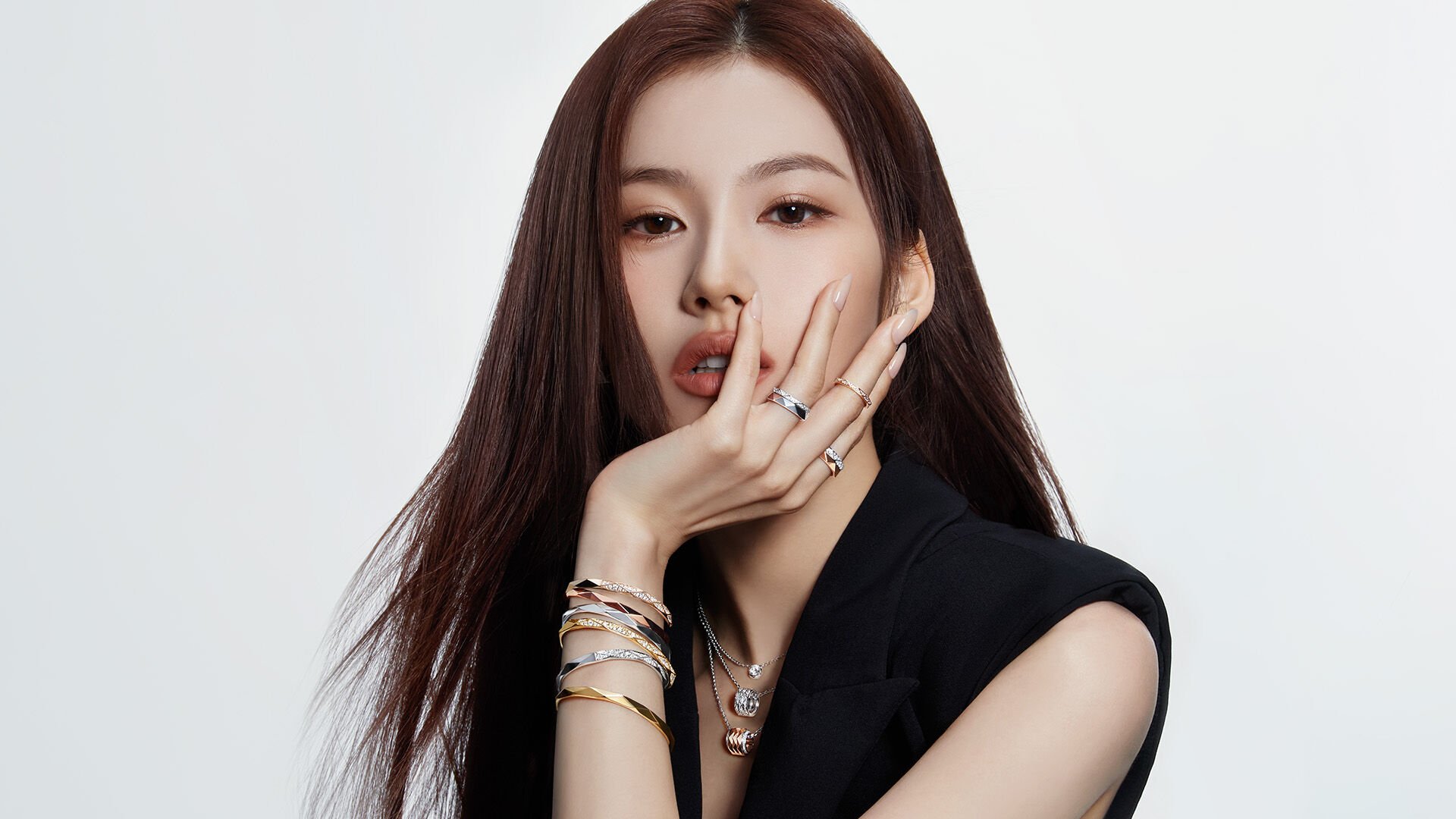 Laurence Graff Signature Diamond Jewellery Collection | Graff