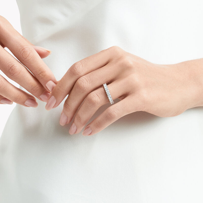 Castle Set Round Diamond Wedding Band, Platinum - Graff