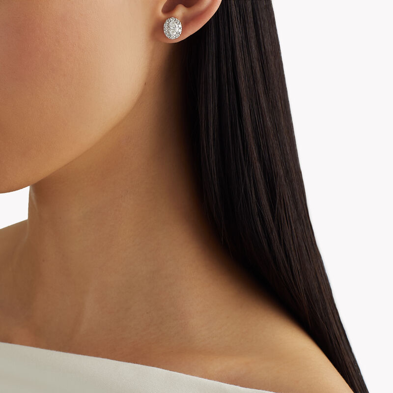 Icon Oval Diamond Stud Earrings, WHITE GOLD - Graff