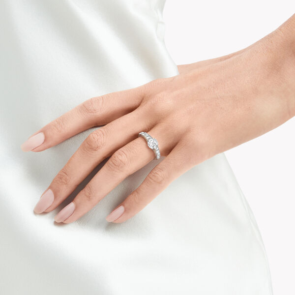 Diamond Engagement Rings | Bridal Jewellery | Graff